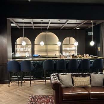 EDISON HOUSE - Updated December 2025 - 54 Photos & 14 Reviews - 335 S ...