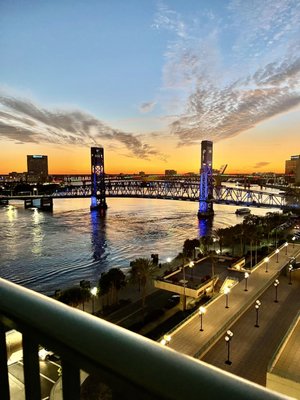 MAIN ST. BRIDGE - Updated December 2025 - 225 Photos & 27 Reviews - 500 ...