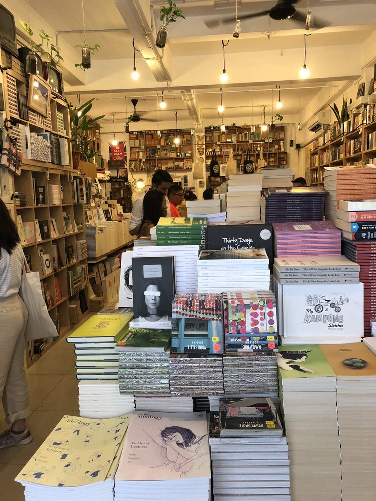 BOOKSACTUALLY - 47 Photos & 16 Reviews - Bookstores - 9 Yong Siak St ...