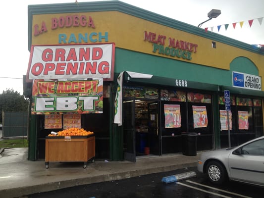 LA BODEGA RANCH MARKET NO 7 - Updated December 2025 - 14 Photos - 6688 ...