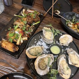 HEM KITCHEN AND BAR - Updated May 2024 - 1051 Photos & 243 Reviews ...