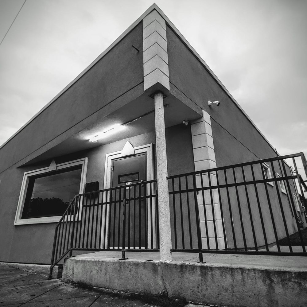 MIDTOWN MOSQUE - Updated June 2024 - 14 Photos - 1288 Jackson Ave ...