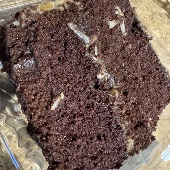 LLOYD’S CARROT CAKE - Updated April 2025 - 198 Photos & 254 Reviews ...