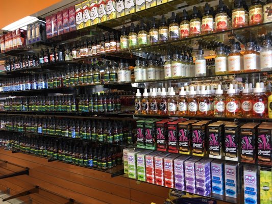 SMOKES 4 LESS - Updated July 2025 - 25 Photos - 3392 S 5600th W, Salt ...