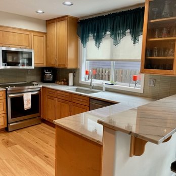 NEIL KELLY - Updated May 2025 - 66 Photos & 81 Reviews - 804 N Alberta ...