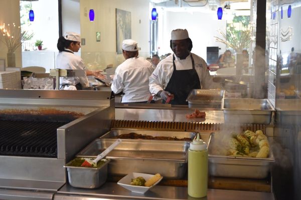 IKE’S DINING HALL - Updated December 2025 - 24 Photos - 4400 University ...