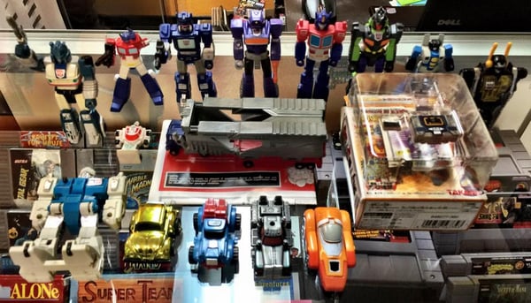 RETRO MADNESS - Updated September 2025 - 22 Photos & 34 Reviews - 1424 ...