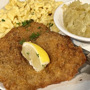 DAS SCHNITZEL HAUS - Updated December 2024 - 377 Photos & 494 Reviews - 5728 Pearl Rd, Parma ...
