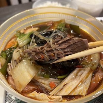 MALA HOT POT - Updated January 2026 - 83 Photos & 30 Reviews - 35 West ...