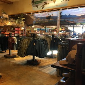 BASS PRO SHOPS - 52 Photos & 98 Reviews - 13012 Bass Pro Dr, Colorado ...