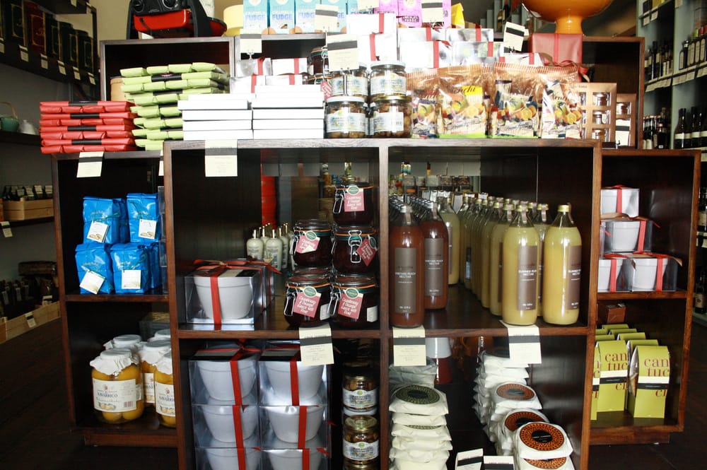 SIMON JOHNSON - Updated February 2025 - 12 Photos - 169 Rokeby Rd ...