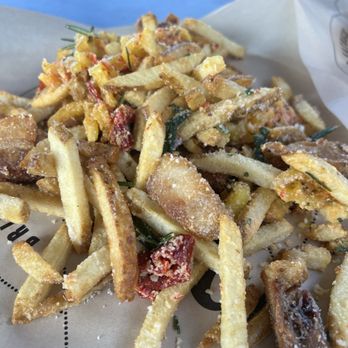 LARDO - Updated November 2024 - 1791 Photos & 1425 Reviews - 1212 SE ...