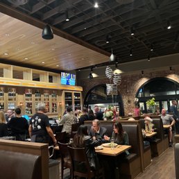 BLOOM RESTAURANT + BAR - Updated January 2026 - 488 Photos & 396 ...