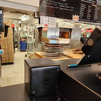 THE RED BARN PIZZA AND MORE - Updated August 2025 - 87 Photos & 220 ...