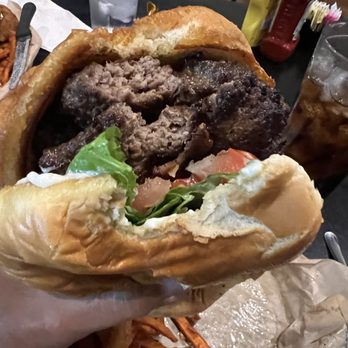 RANCH HOUSE BURGERS - Updated August 2025 - 175 Photos & 137 Reviews ...