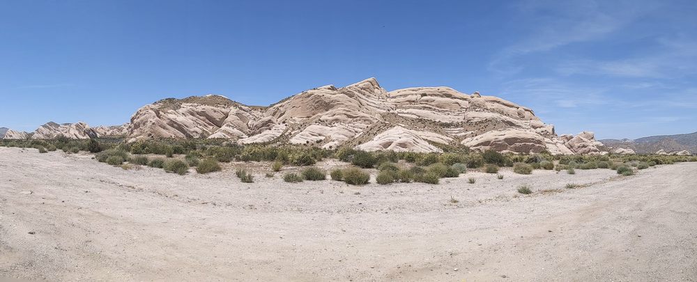 MORMON ROCKS INTERPRETIVE TRAIL - 24 Photos - 7198 Abiel Barron ...