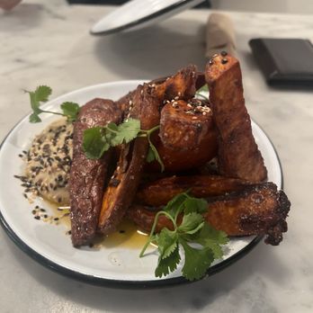 DERU MARKET - Updated April 2024 - 1906 Photos & 1788 Reviews - 723 9th ...