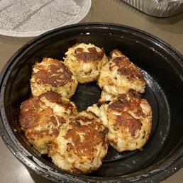 COLUMBUS INN - Updated December 2024 - 206 Photos & 194 Reviews - 2216 ...