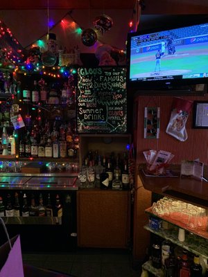 CLEO’S BROWN BEAM TAVERN - Updated July 2024 - 71 Photos & 73 Reviews ...