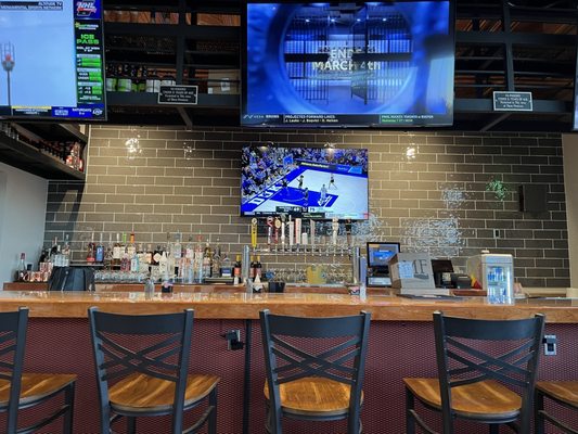 74 SPORTS KITCHEN & COCKTAILS - Updated December 2025 - 93 Photos & 51 ...