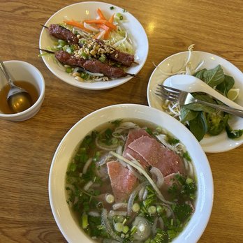 PHO 400 - Updated September 2024 - 117 Photos & 124 Reviews - 400 Old ...