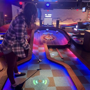 PUTTSHACK - ADDISON - Updated January 2025 - 286 Photos & Average of 4. ...