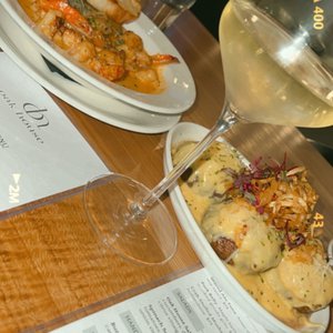 OAK HOUSE - 36 Photos & 22 Reviews - 300 Carlow Ln, Birmingham, AL - Yelp