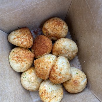 MEOW TEA - Updated March 2025 - 697 Photos & 392 Reviews - 2857 Senter ...