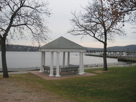 VICTORY PARK - Updated October 2025 - Lafayette St, Rumson, New Jersey ...