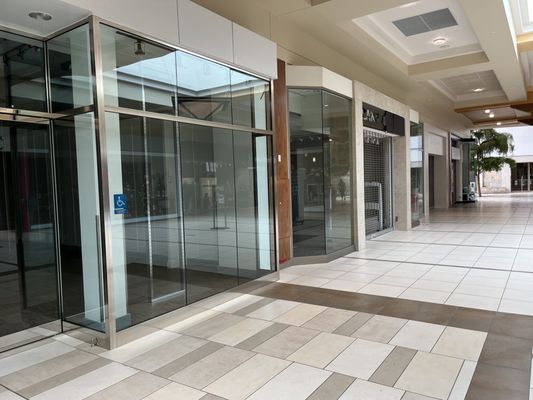 BROOKFIELD SQUARE MALL - Updated August 2025 - 47 Photos & 51 Reviews ...