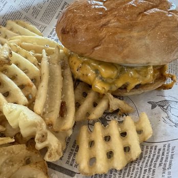 COMMONWEALTH - Updated January 2026 - 120 Photos & 52 Reviews - 11830 W ...