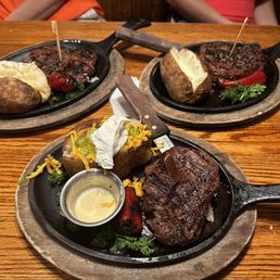 H3 RANCH - Updated September 2025 - 1196 Photos & 1076 Reviews - 109 E ...