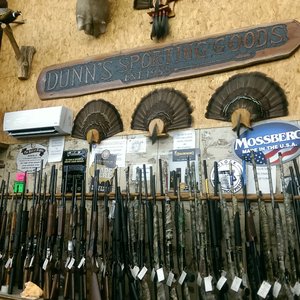 MIDWEST GUN WORKS - Updated December 2024 - 52 Reviews - 1101 Mason ...