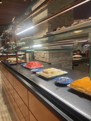 SPRING RIVER BUFFET - Updated December 2025 - 16 Photos & 33 Reviews ...