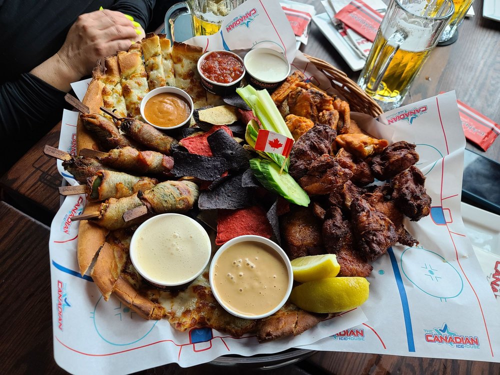 THE CANADIAN BREWHOUSE - 25 Photos & 16 Reviews - 317 Banff Avenue ...