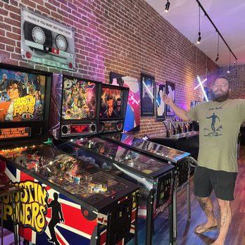 PIXELS ARCADE & TAPROOM - Updated March 2025 - 27 Photos & 19 Reviews - 1137 4th St, San Rafael ...