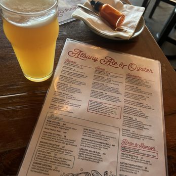 THE ALBANY ALE & OYSTER - Updated September 2024 - 554 Photos & 462 ...