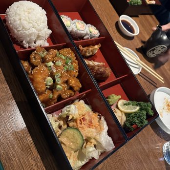 MINAMI SUSHI - Updated January 2025 - 377 Photos & 420 Reviews - 716 S ...