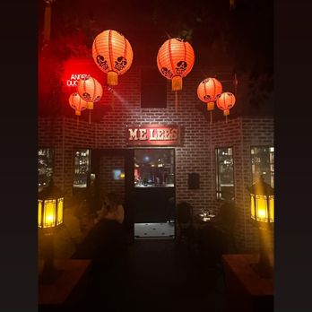 PLATFORM 18 AT CENTURY GRAND - Updated March 2025 - 1176 Photos & 539 ...