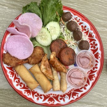 KHAO NIEW - LAO STREET FOOD - Updated August 2025 - 275 Photos & 118 ...