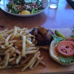 LE PUB CHELSEA - Updated September 2025 - 108 Photos & 78 Reviews - 238 ...