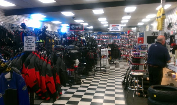 LIBBYS MOTOWORLD - Updated September 2025 - 15 Photos & 44 Reviews - 60 ...