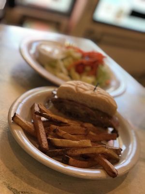 MARY LOU’S MILK BOTTLE - 138 Photos & 179 Reviews - Burgers - 802 W ...