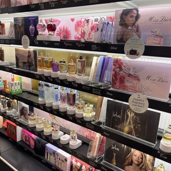 SEPHORA - Updated December 2025 - 104 Photos & 136 Reviews - 270 N ...