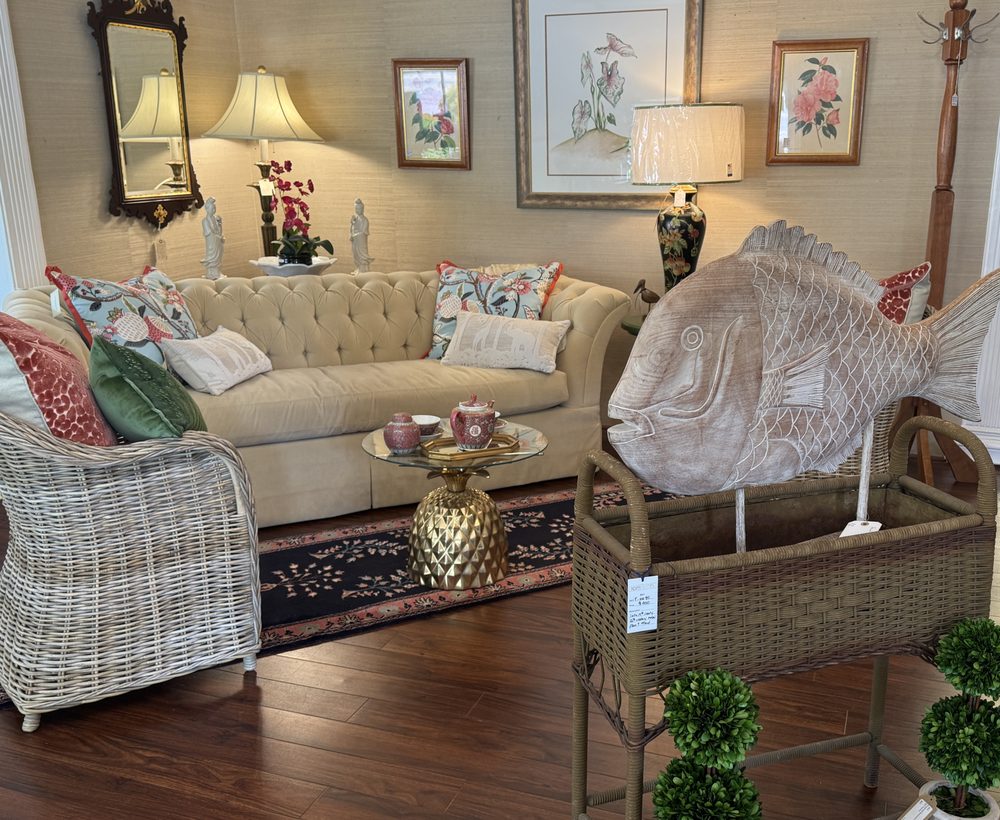 PIGFISH LANE ANTIQUES AND INTERIORS - Updated June 2025 - 41 Photos ...