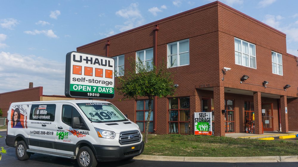 U-HAUL STORAGE AT 8 MILE - Updated December 2025 - 19 Photos - 19510 W ...