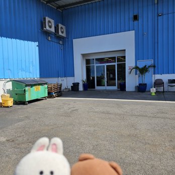 CONTAINERLAND - Updated January 2026 - 162 Photos & 112 Reviews - 667 ...