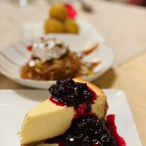 HALF FULL - Updated October 2025 - 88 Photos & 124 Reviews - 125 Second ...