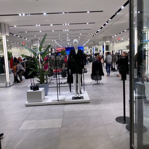 ZARA - 26 Photos & 85 Reviews - 7535 N Kendall Dr, Miami, Florida ...