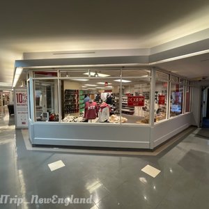 MIT COOP - Updated December 2025 - 18 Photos & 28 Reviews - 80 Broadway ...